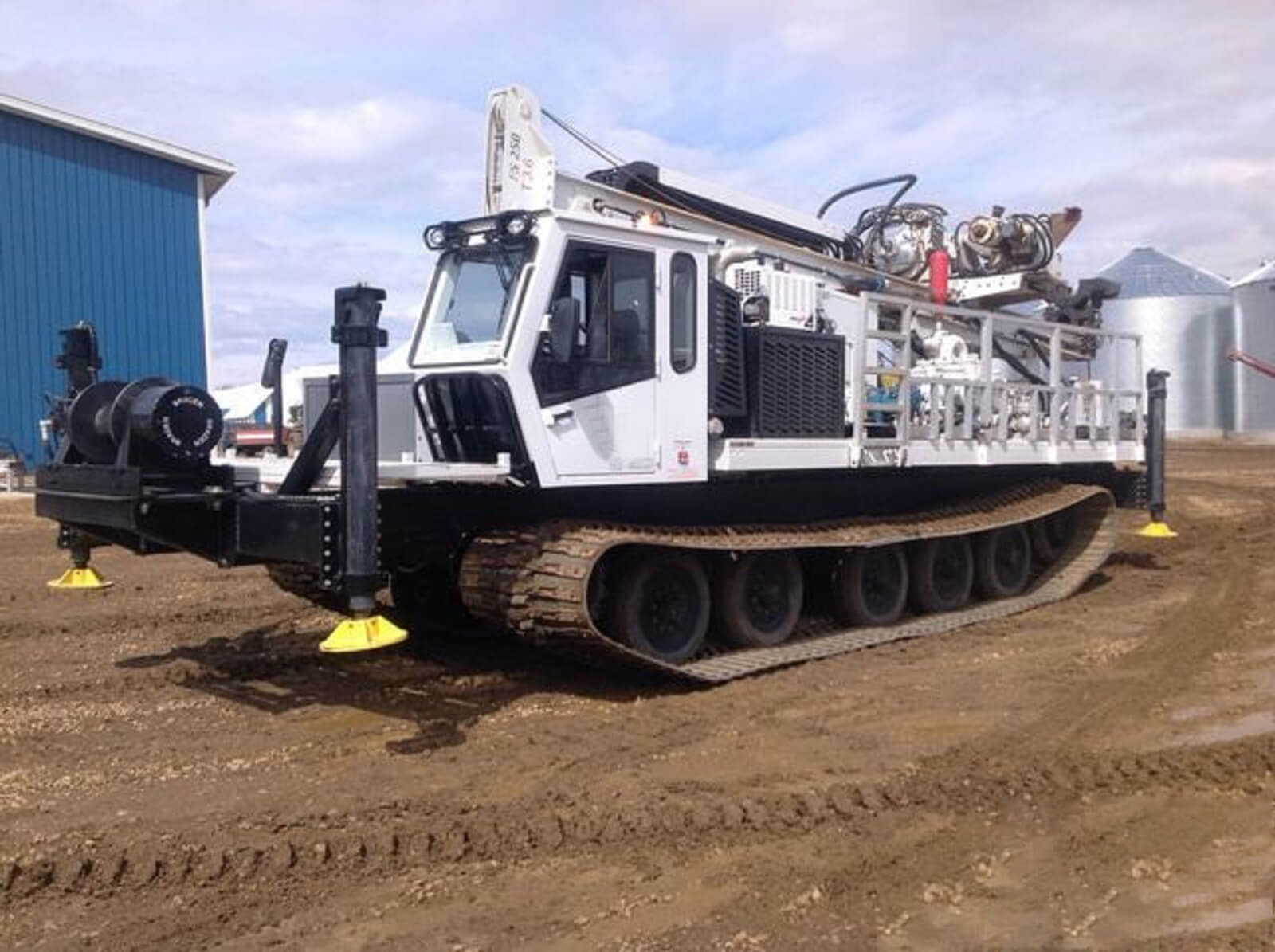 2016 Custom Built Duel Head Core/Sonic Drill on Prinoth GT 4500 - For ...