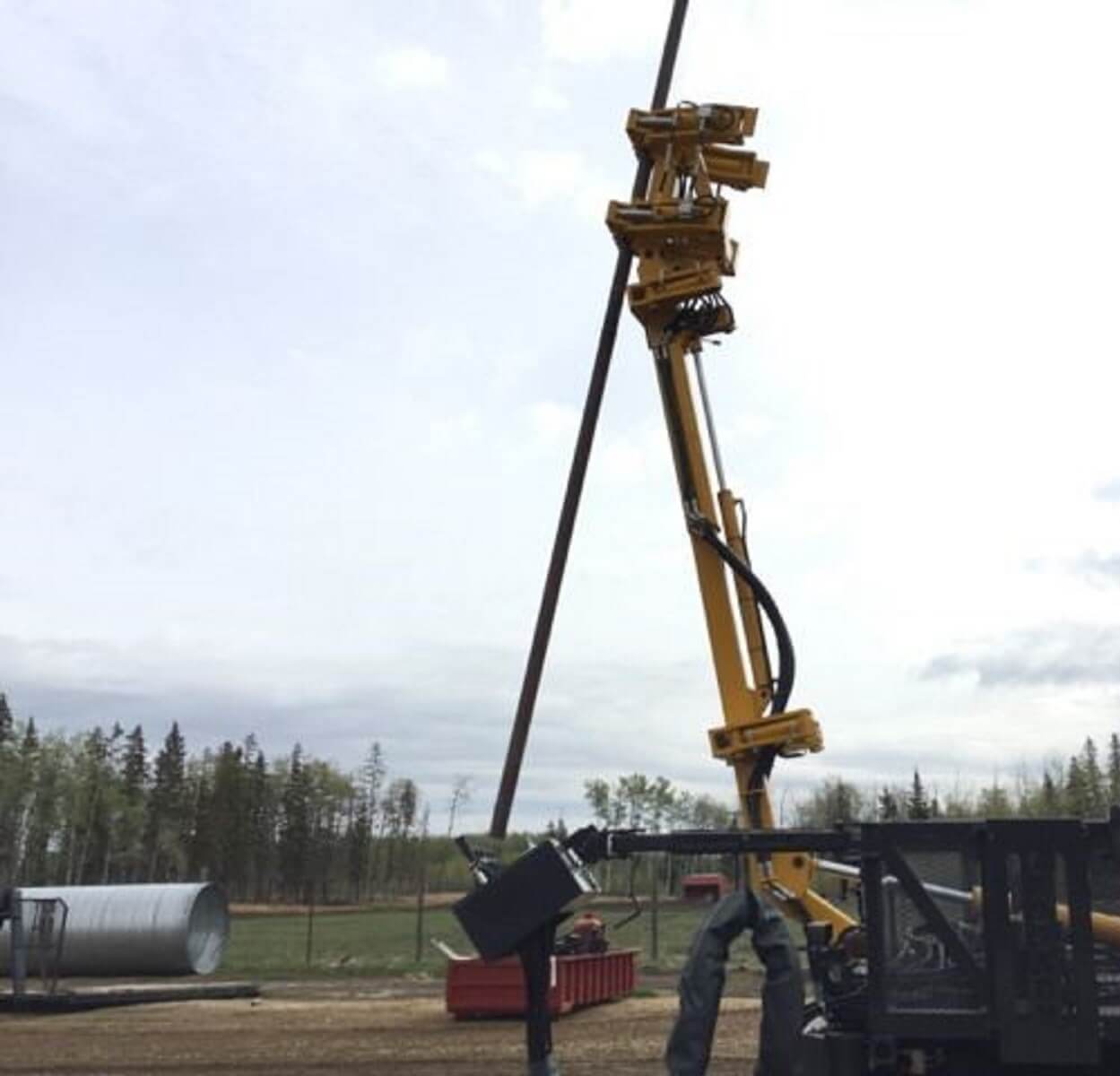 2016 Prinoth GT4500 Crawler Mounted HB 250 Pipe Handler - For Sale ...