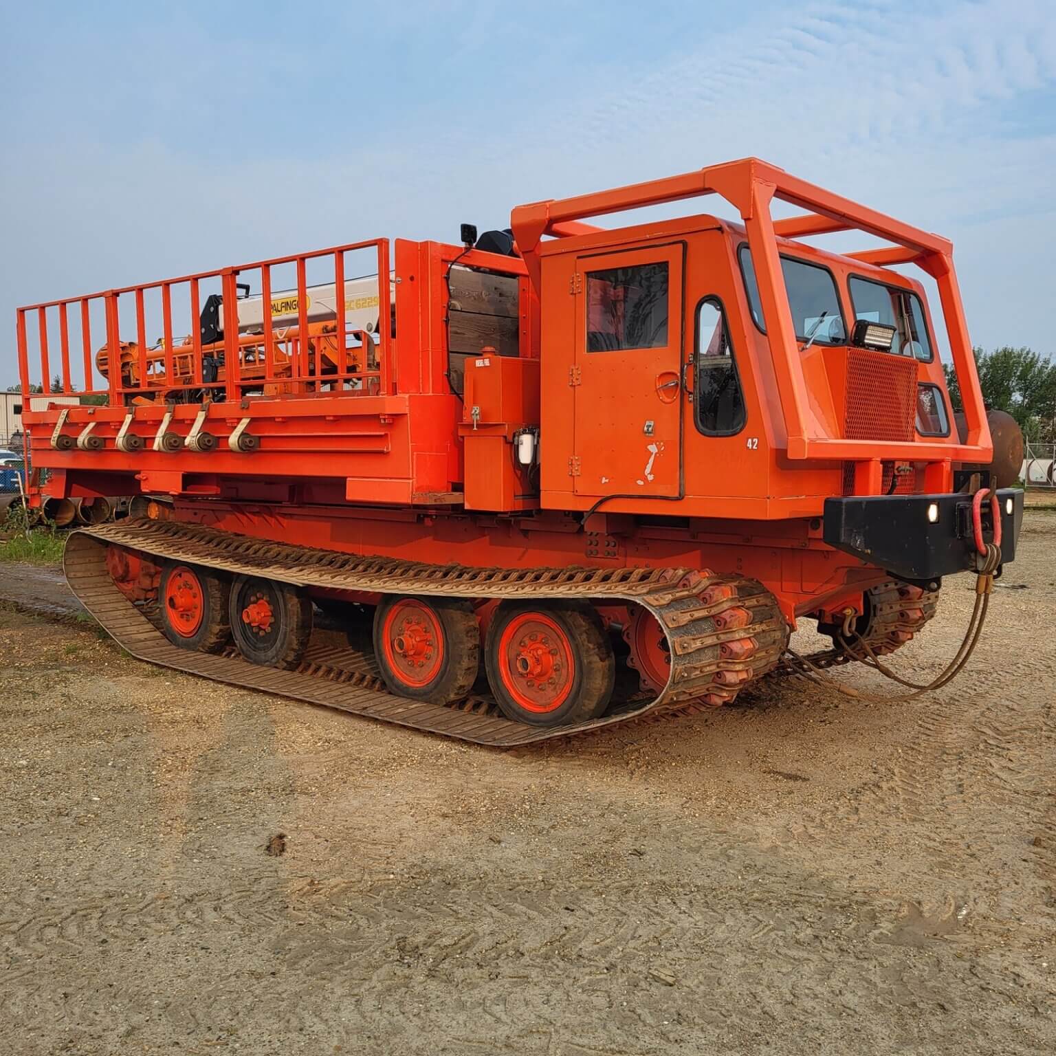 Shop & Rent Drill Rigs & Crawler Carriers | Rig Source
