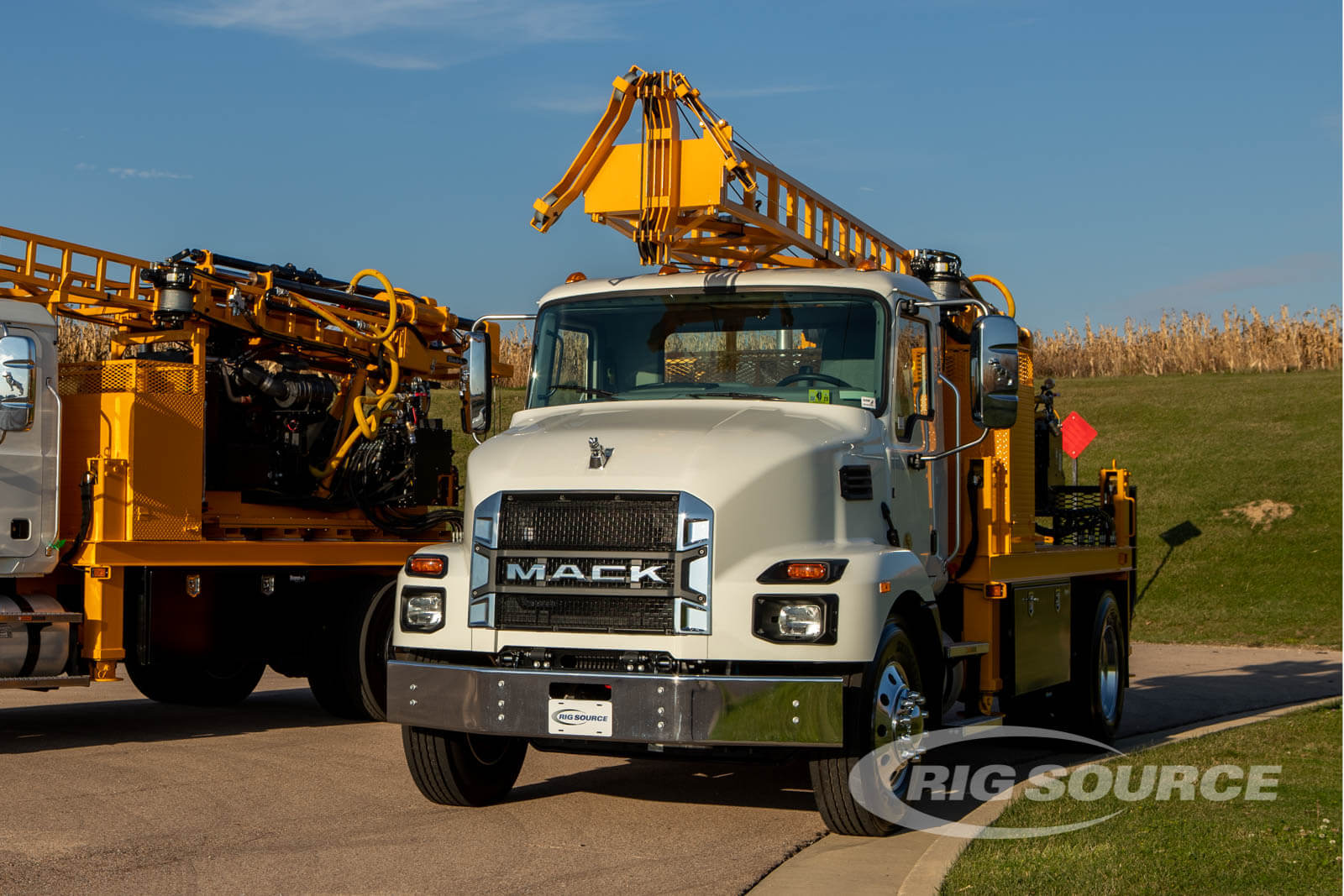 Diedrich D 50 on a Mack MD7 | Drill Truck For Sale | Unit #22146