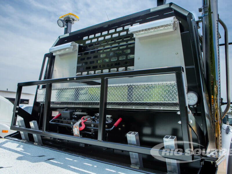 Versatran 20T Retriever Truck | Support Equipment