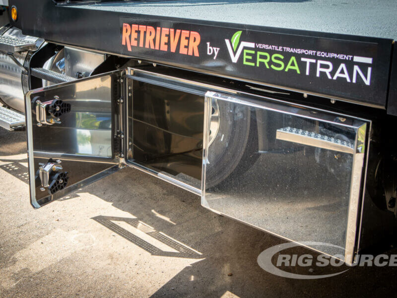 Versatran 20T Retriever Truck | Support Equipment