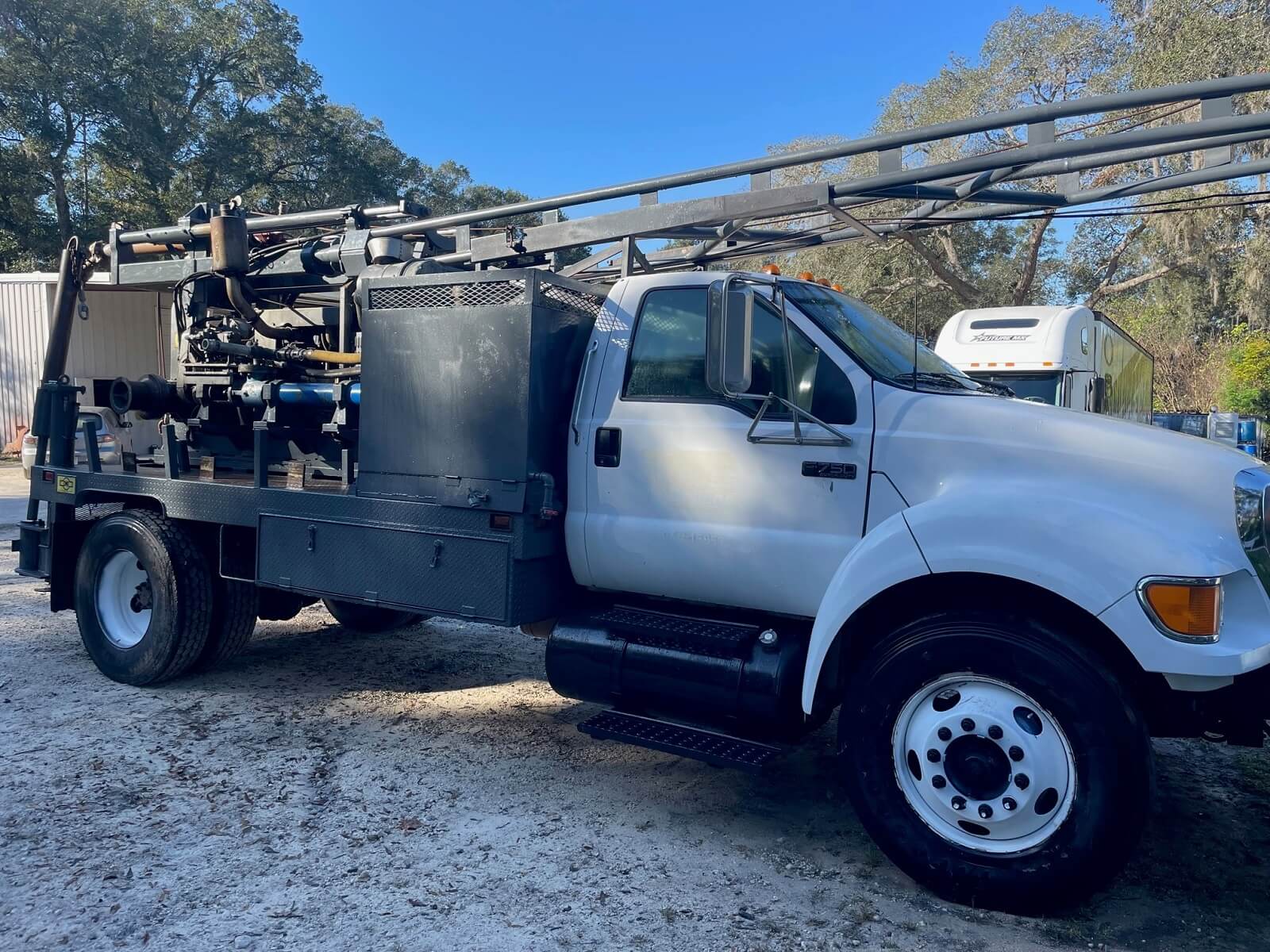 ***SOLD*** 2005 CME 75HT ON FORD F750 - FOR SALE - UNIT #B230112A | Rig ...