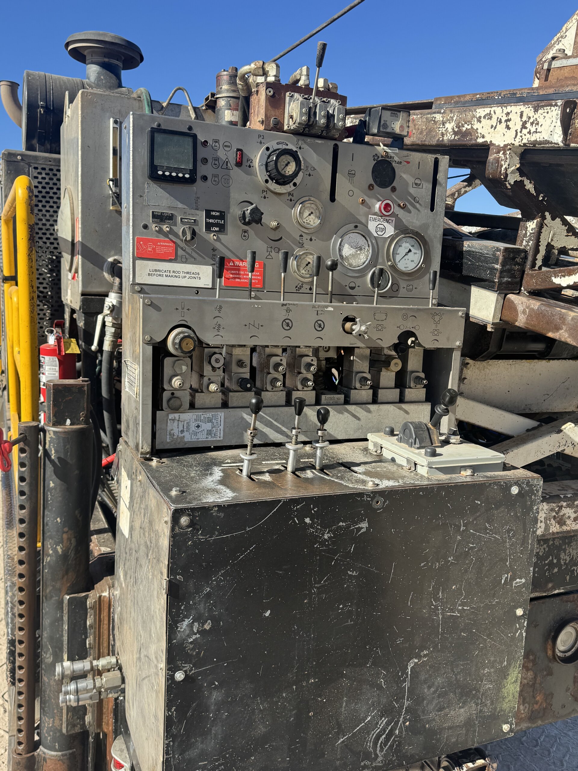 2008 Boartlongyear LF-230 on Peterbilt 365 - FOR SALE - Unit #B250115 ...